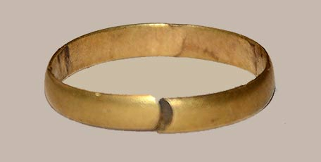 CIVIL WAR SOLDIER’S GOLD RING – FREDERICKSBURG — Horse Soldier
