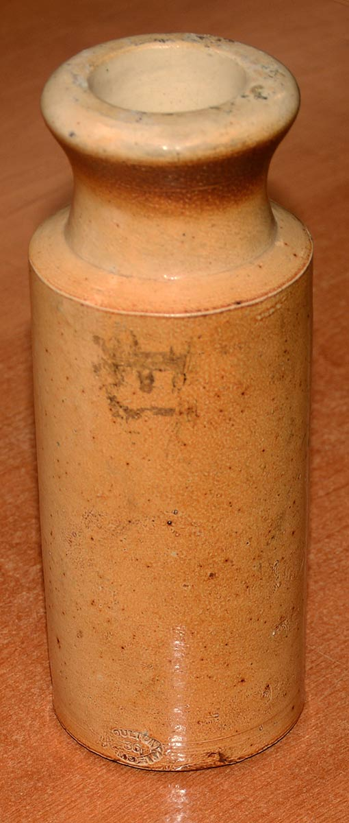 MAKER MARKED CLAY BOTTLE — Horse Soldier