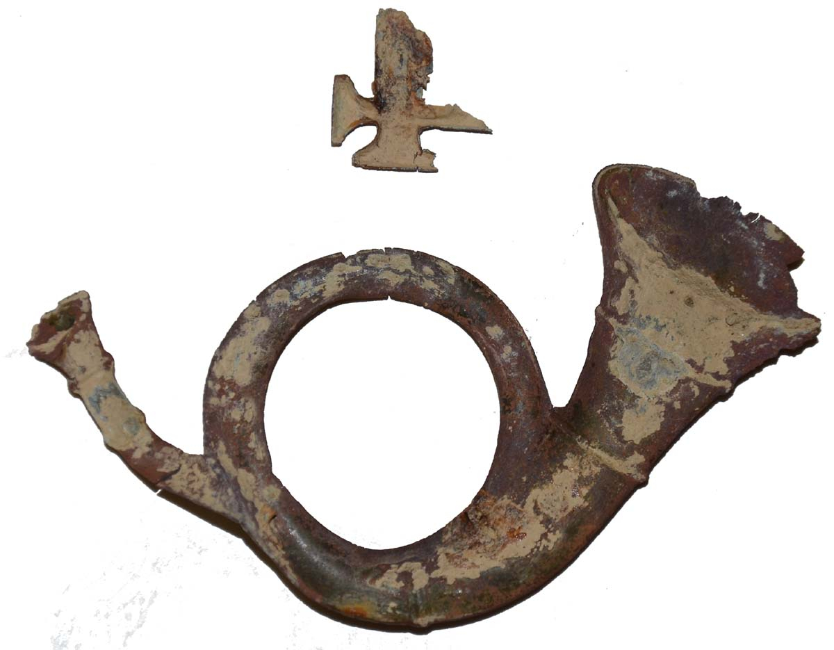 RELIC US INFANTRY HORN INSIGNIA W/ 4TH REGIMENT NUMERAL, RECOVERED FROM ...
