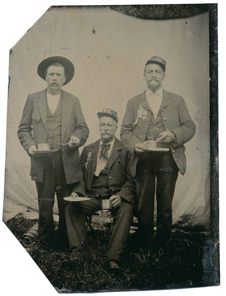 1/8TH PLATE TINTYPE - UNIDENTIFIED GAR REUNION TRIO, CIRCA MID-TO-LATE ...