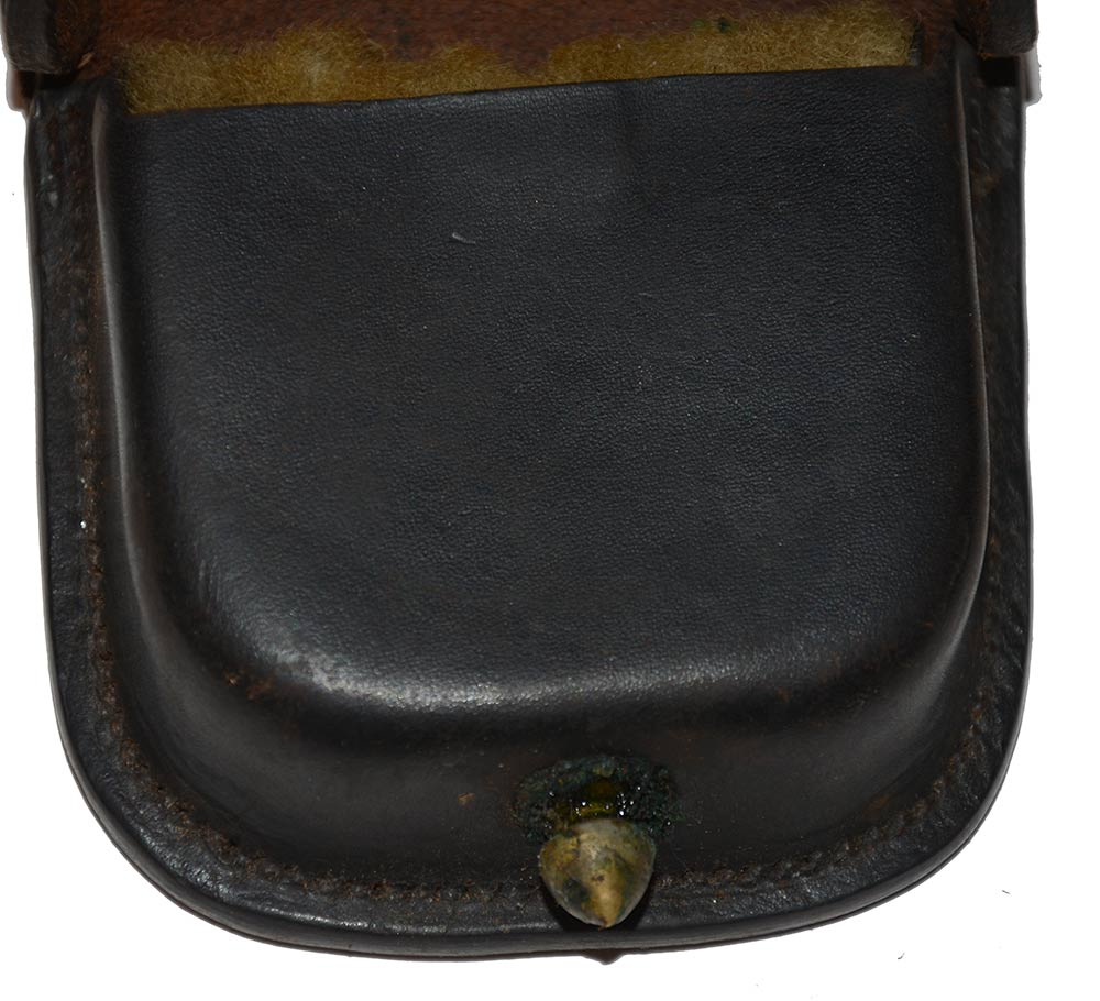 NICE COMPLETE MAKER-MARKED CIVIL WAR PERCUSSION CAP POUCH — Horse Soldier