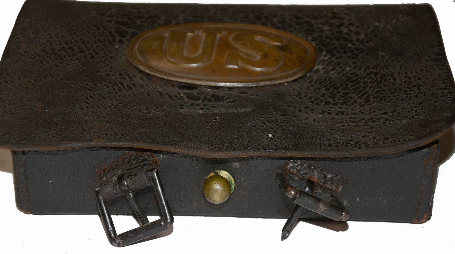 U.S. PATTERN 1861 INFANTRY CARTRIDGE BOX WITH BRASS PLATE — Horse Soldier