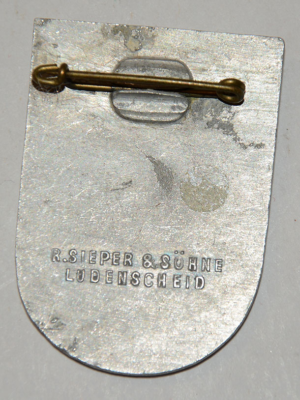 WORLD WAR TWO GERMAN 1935 PARTY REUNION TINNIE — Horse Soldier