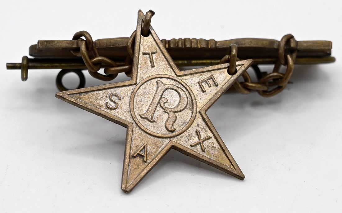 VERY SCARCE CONFEDERATE VETERAN’S BADGE FOR TERRY’S TEXAS CAVALRY WITH ...