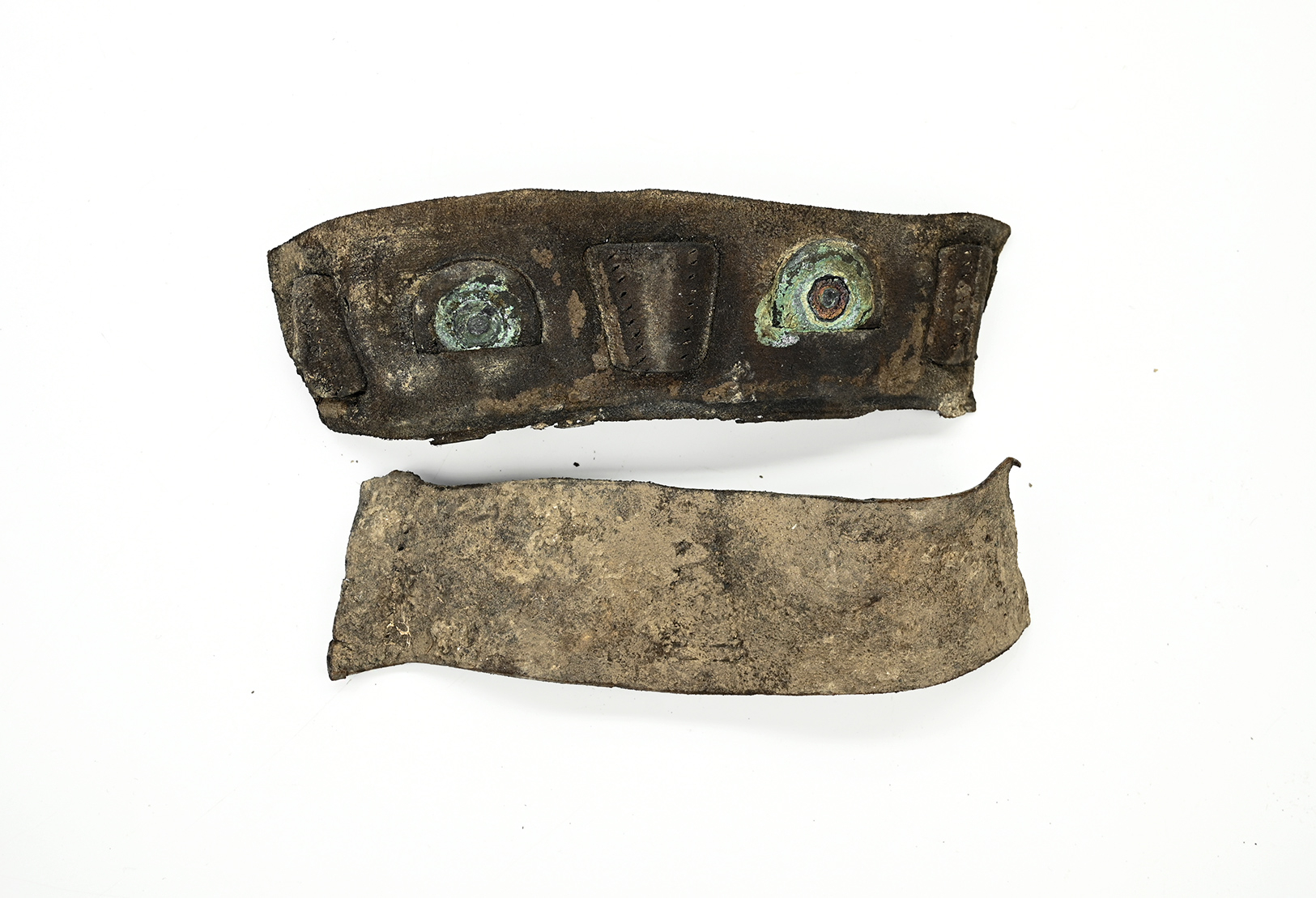 CIVIL WAR CARTRIDGE BOX TABS FROM FORT PEMBINA, ND — Horse Soldier