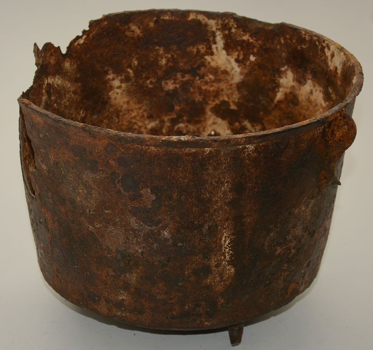 RELIC OF A FRONTIER FORT: ARMY IRON COOKING POT FROM FORT PEMBINA ...
