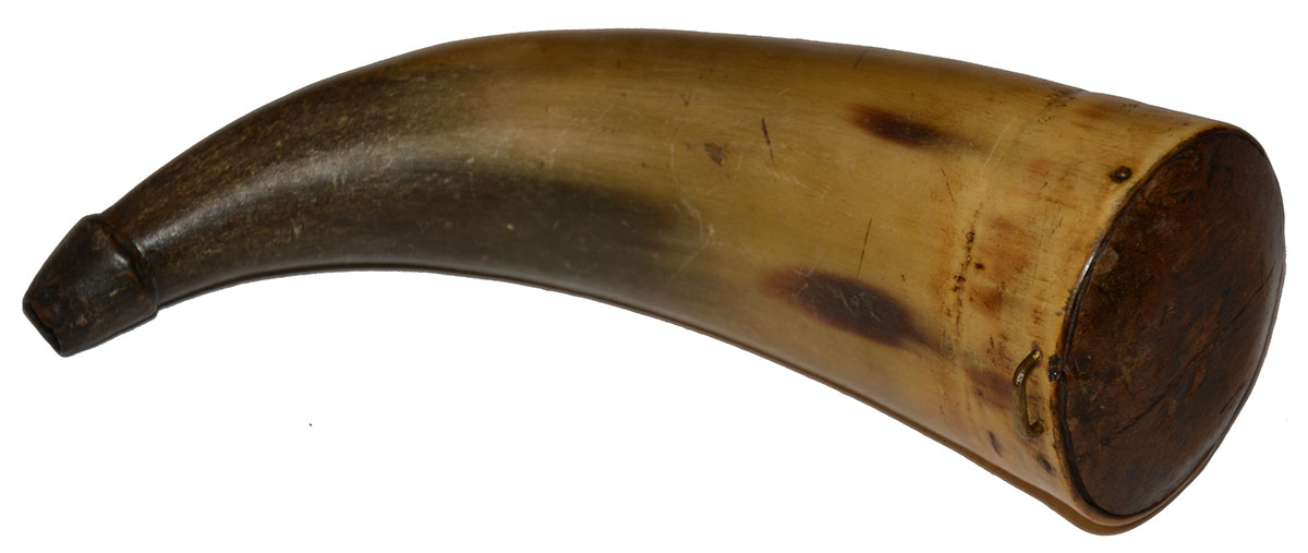 SMALL HUNTER’S POWDER HORN — Horse Soldier