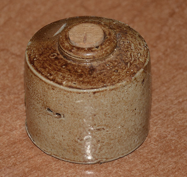 CIVIL WAR ERA CLAY INKWELL WITH MAKER’S LABEL — Horse Soldier