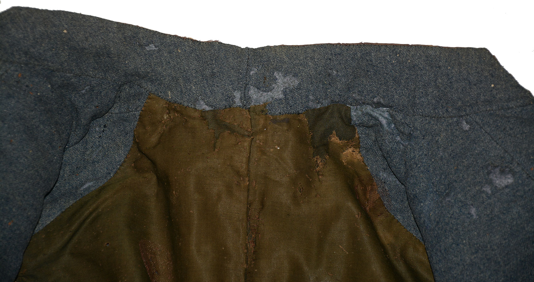 IDENTIFIED CONFEDERATE CAPTAIN’S FROCK COAT OF CAPT. ANDREW J. EHEART ...