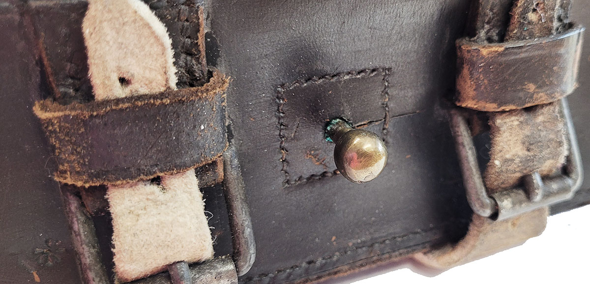 PATTERN 1860 ENFIELD CARTRIDGE BOX WITH SLING – ISAAC & CAMPBELL ...