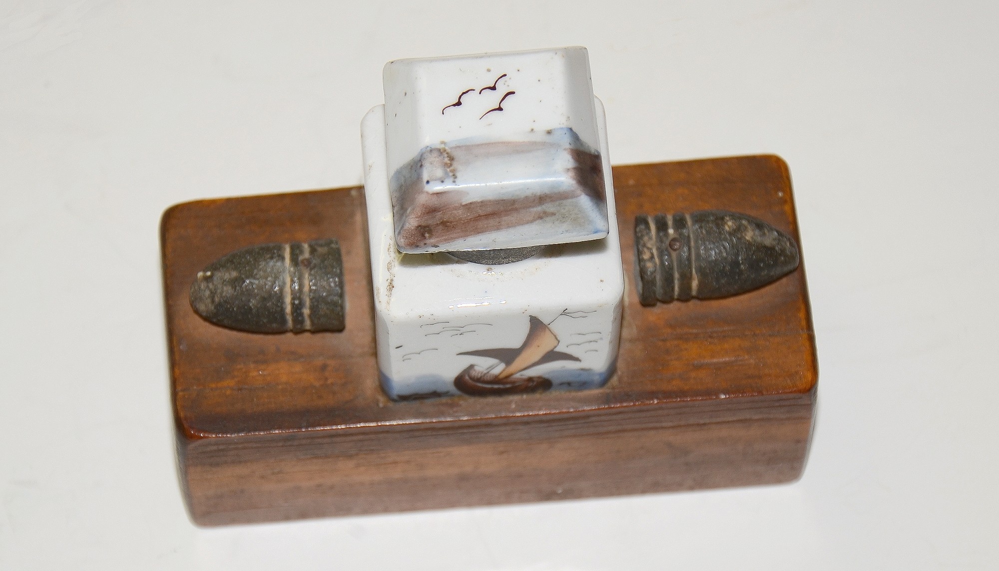 EARLY GETTYSBURG SOUVENIR RELIC DESK SET MADE BY LOCAL RESIDENT JOHN ...
