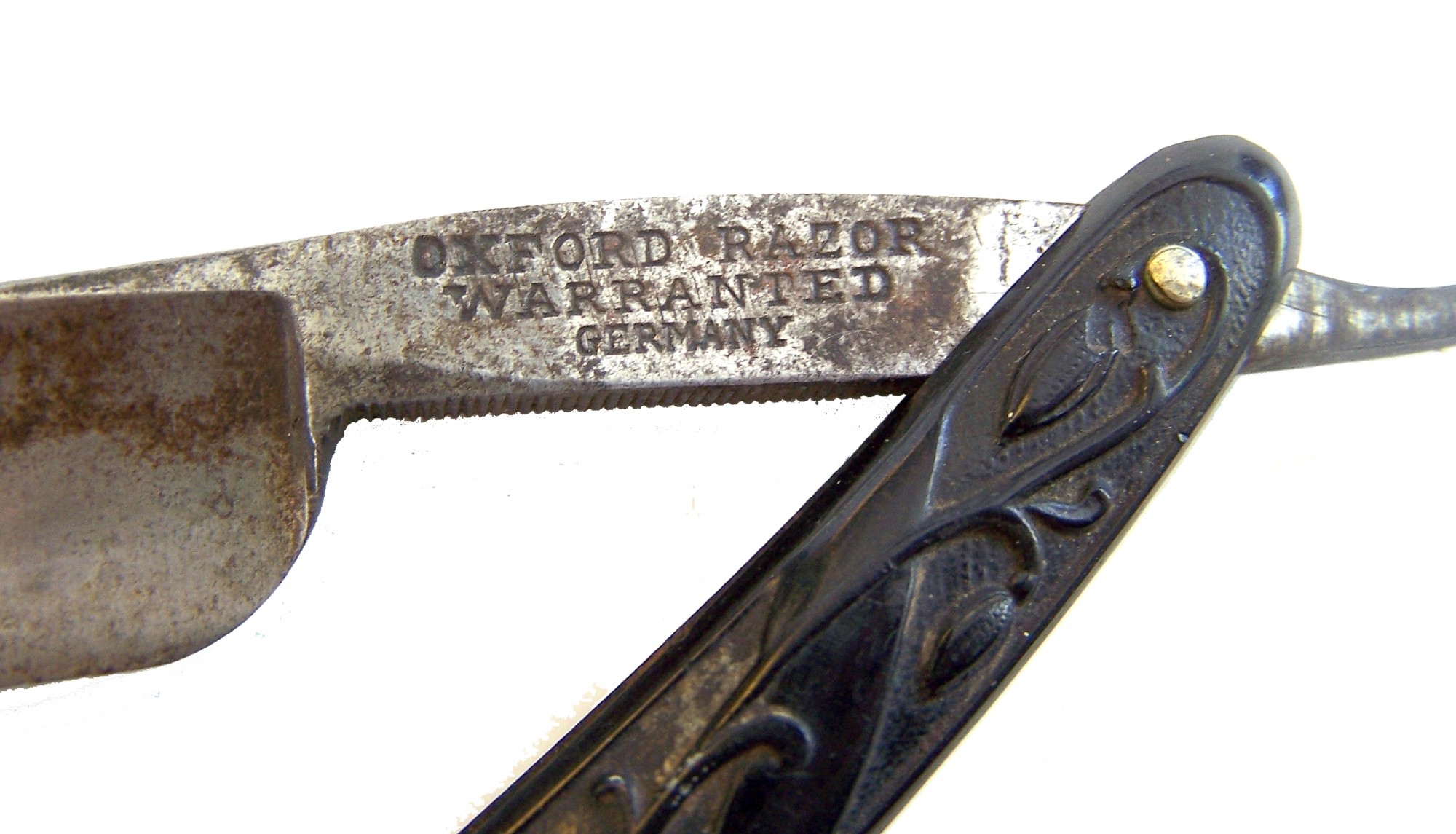GERMAN MADE STRAIGHT RAZOR — Horse Soldier