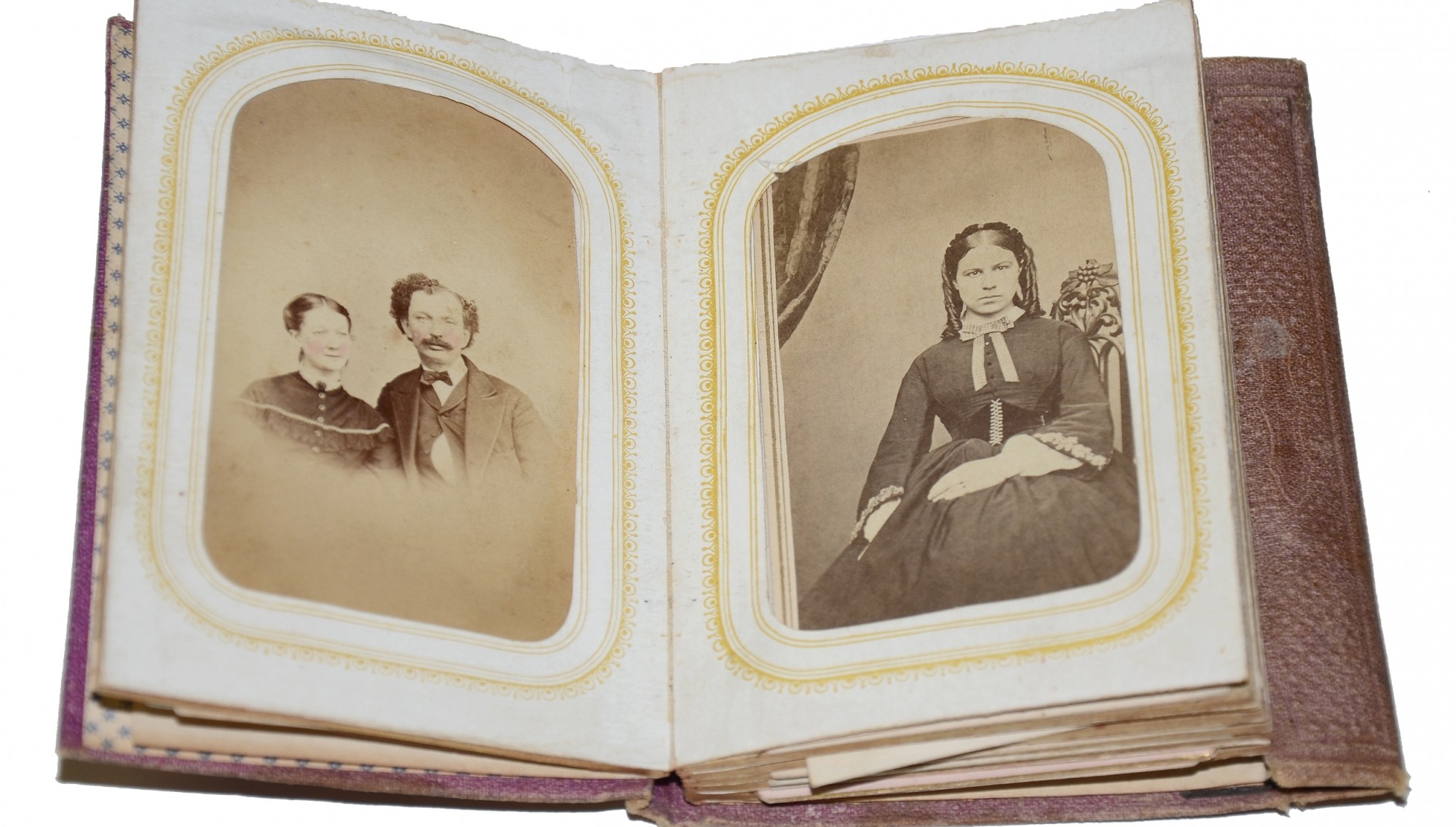 POCKET CDV ALBUM WITH PHOTOS — Horse Soldier