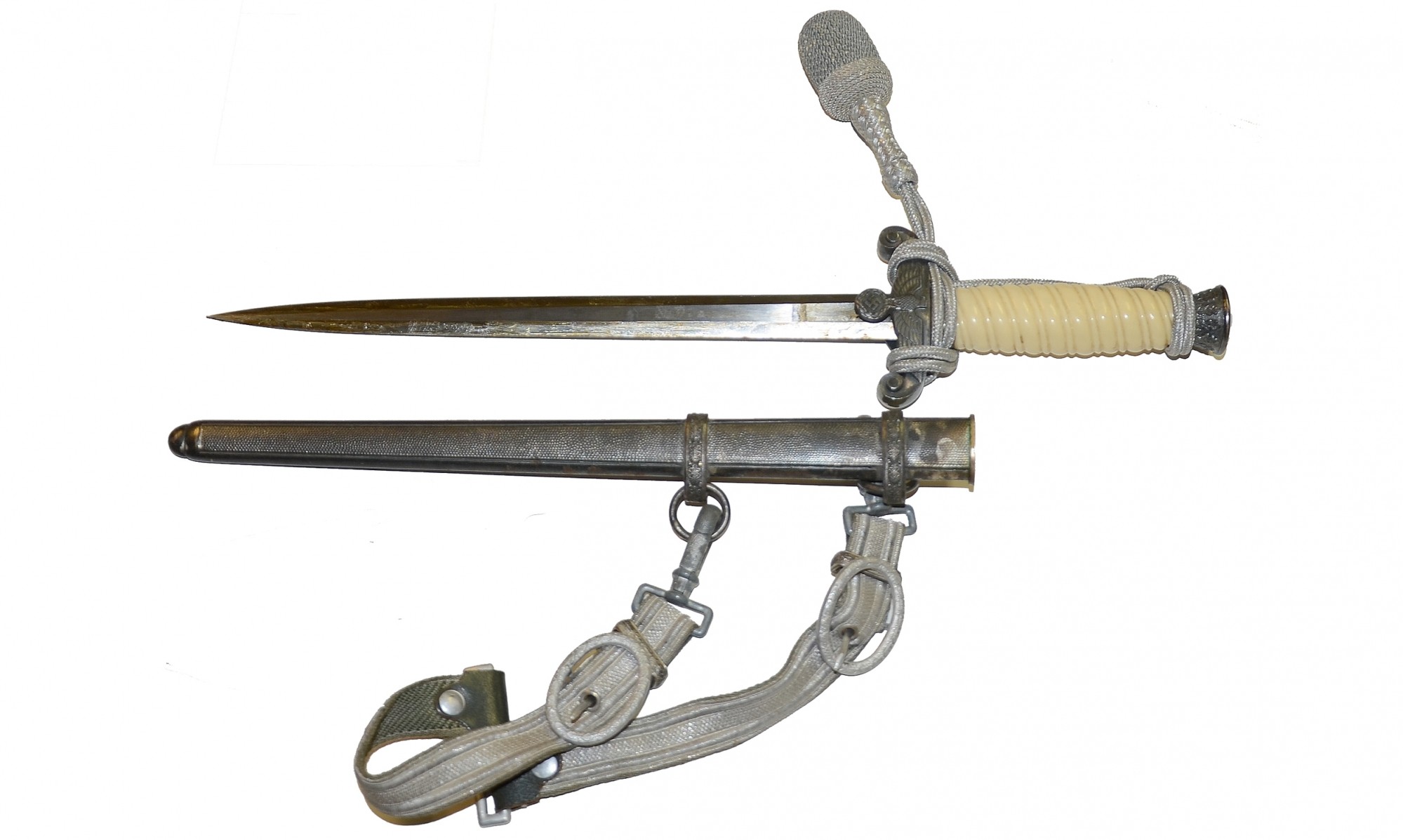 GERMAN ARMY OFFICER’S DAGGER WITH HANGER PORTEPEE — Horse Soldier